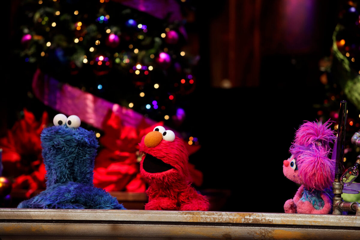 “Sesame Street” Muppets join Mormon Tabernacle Choir in Christmas ...